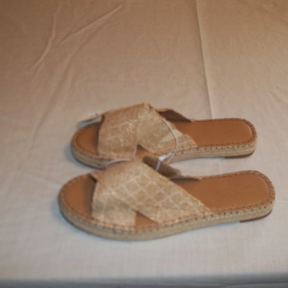 Universal Thread | Shoes | Universal Thread Sonya Woven Crossband ...